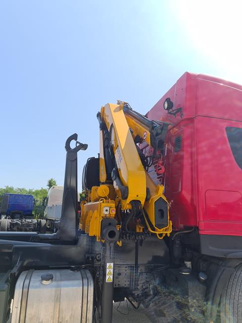 IVECO 260S56 SCARRABILE + GRU COPMA+JIB – COD. 2272 **VEND. PROV. AQ ...